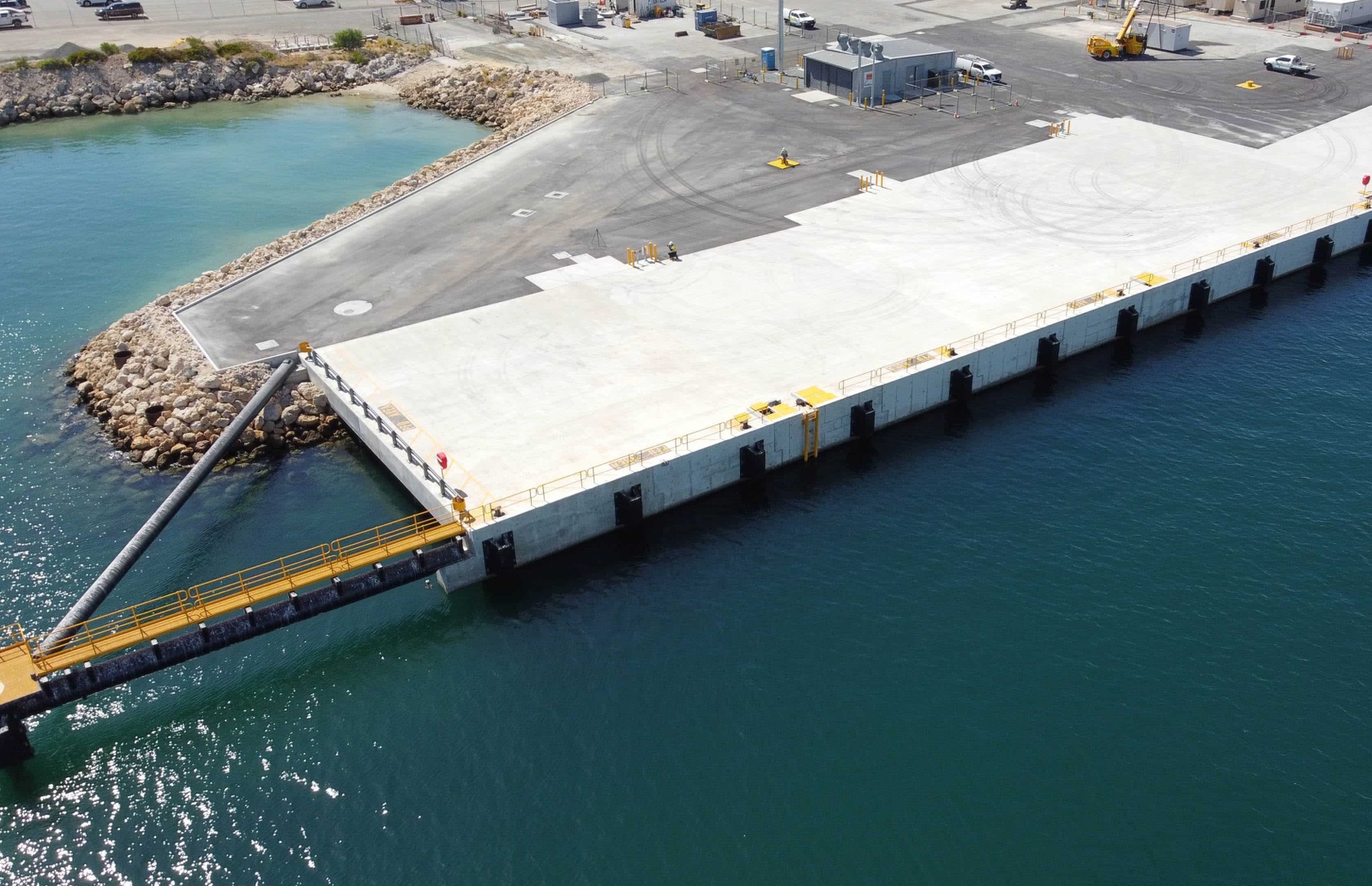AMC 1 Wharf Extension and New Finger Wharf | Geomarine